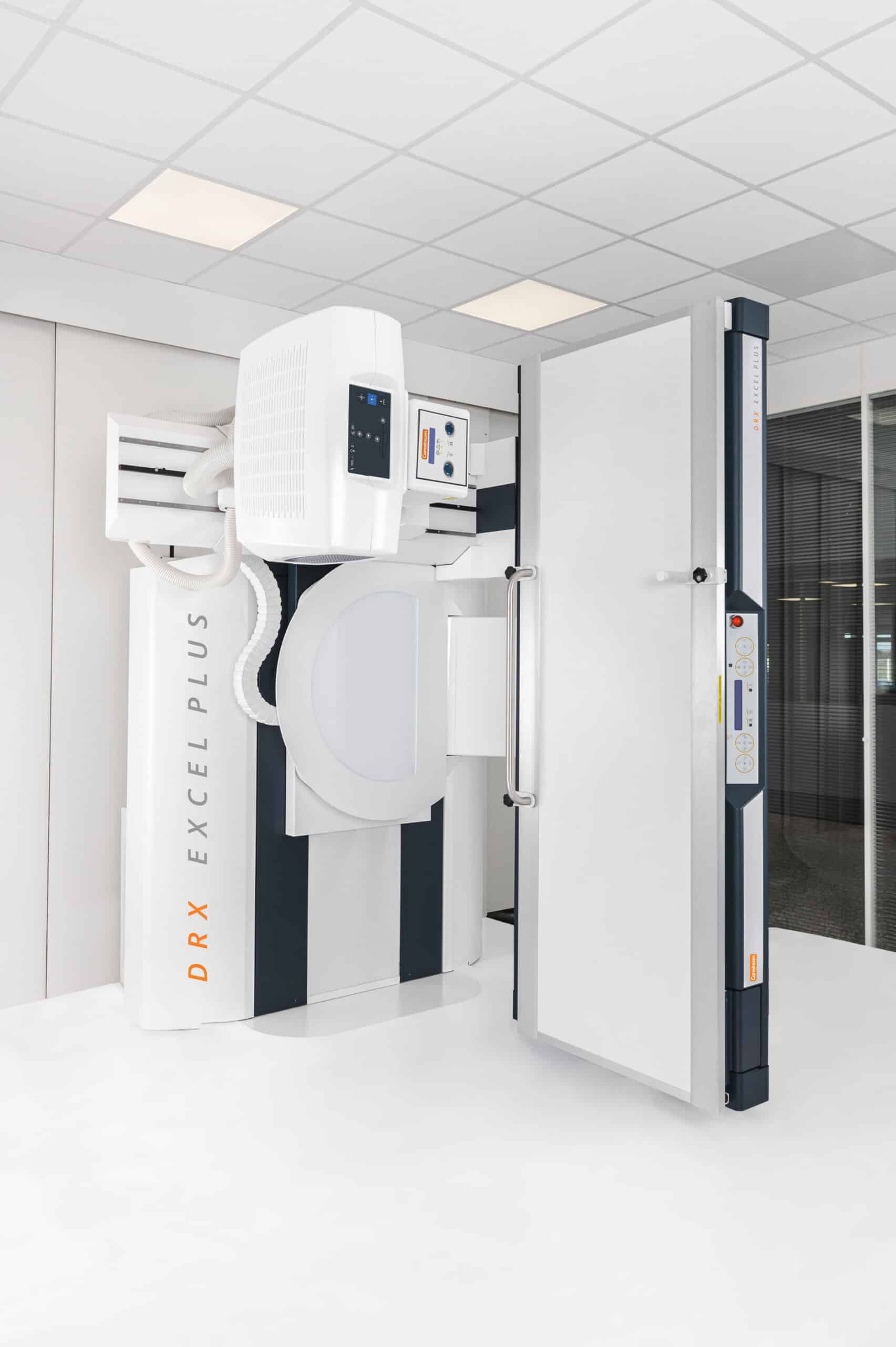 Carestream DRX-Excel Plus System - CMX Medical Imaging